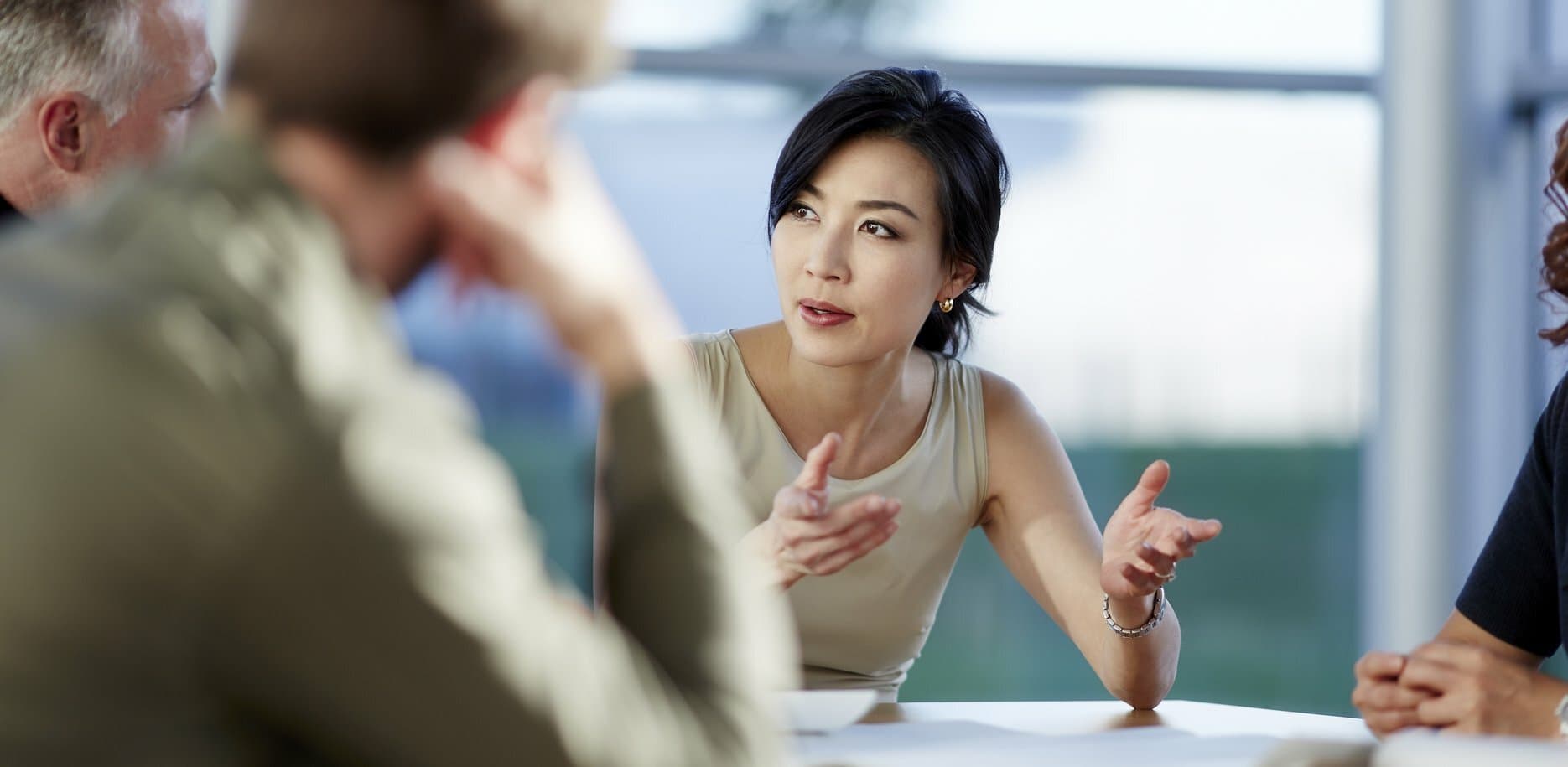 5 Polite Ways to Deal With People Who Not-So-Politely Keep Interrupting ...