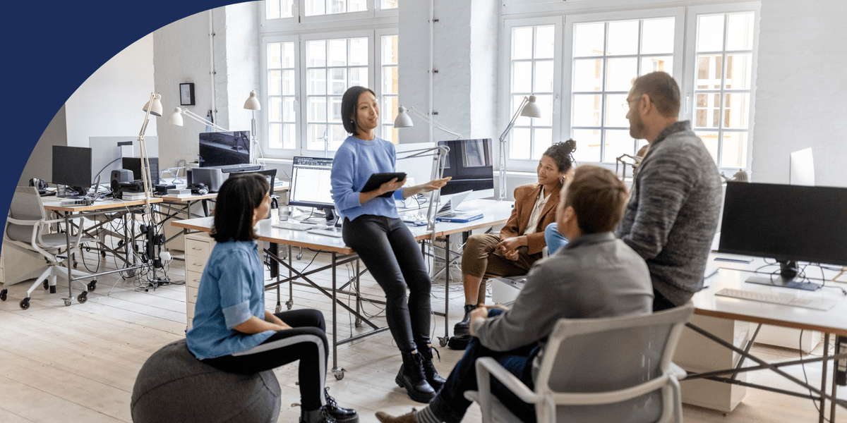 What Is Democratic Leadership at Work: Examples, Definition, and How to ...
